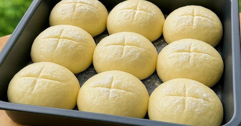 Easy 4 Ingredient Bread Rolls Recipe – Recipes Crock